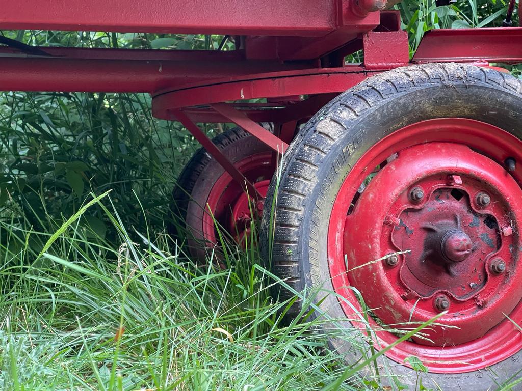 Discover more like Auto: Hello Guys does somebody know the name of ...