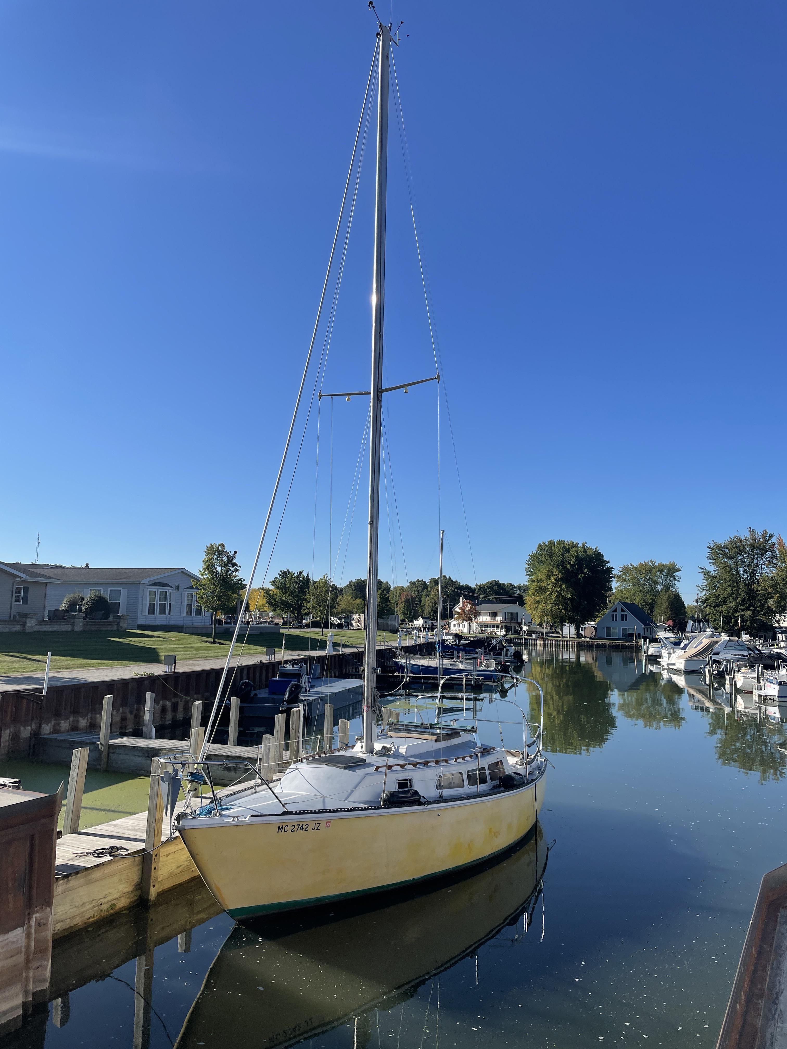 Just bought my first sailboat! | Scrolller