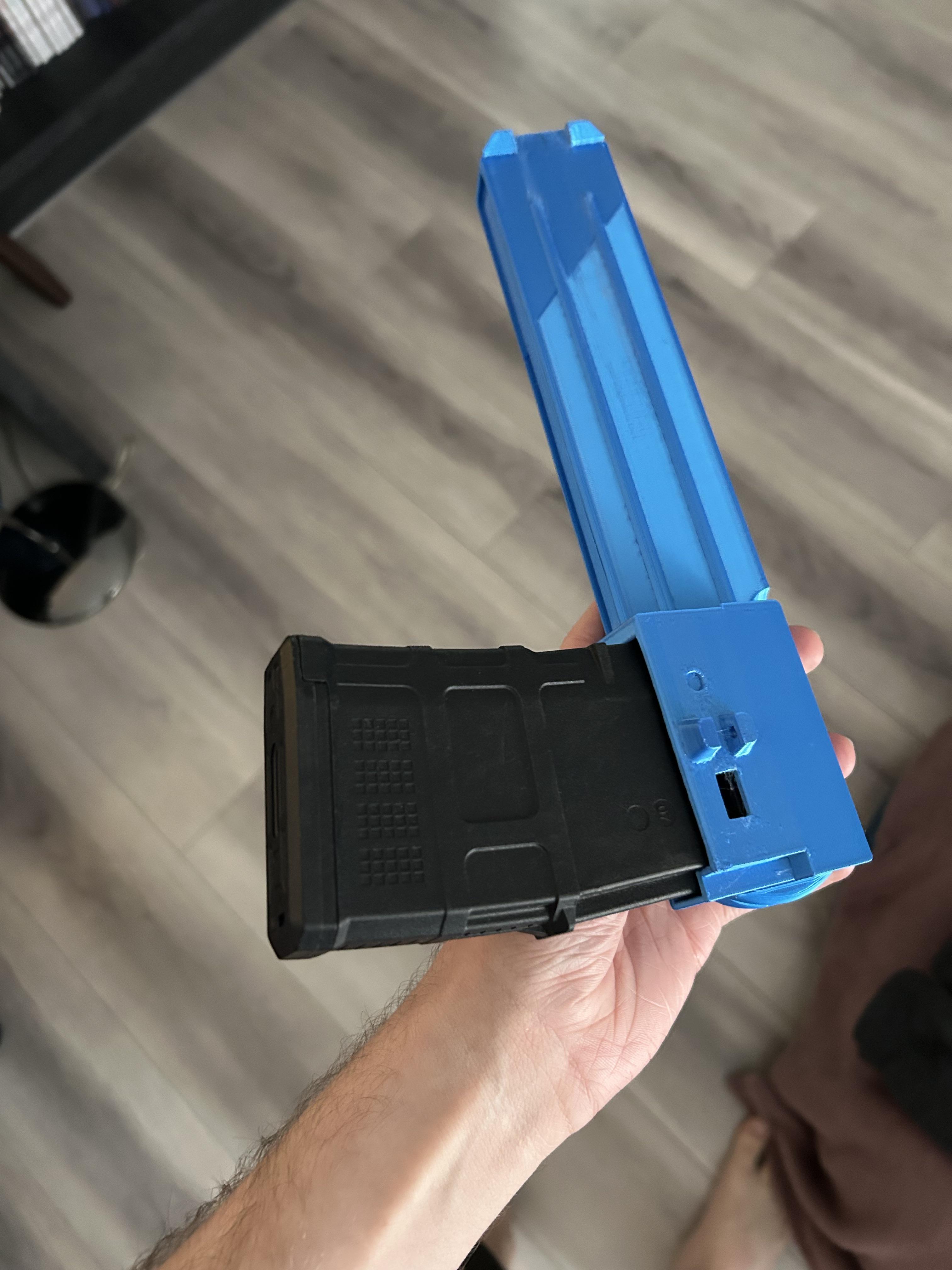3d printed myself P90 adapter for M4 mags | Scrolller