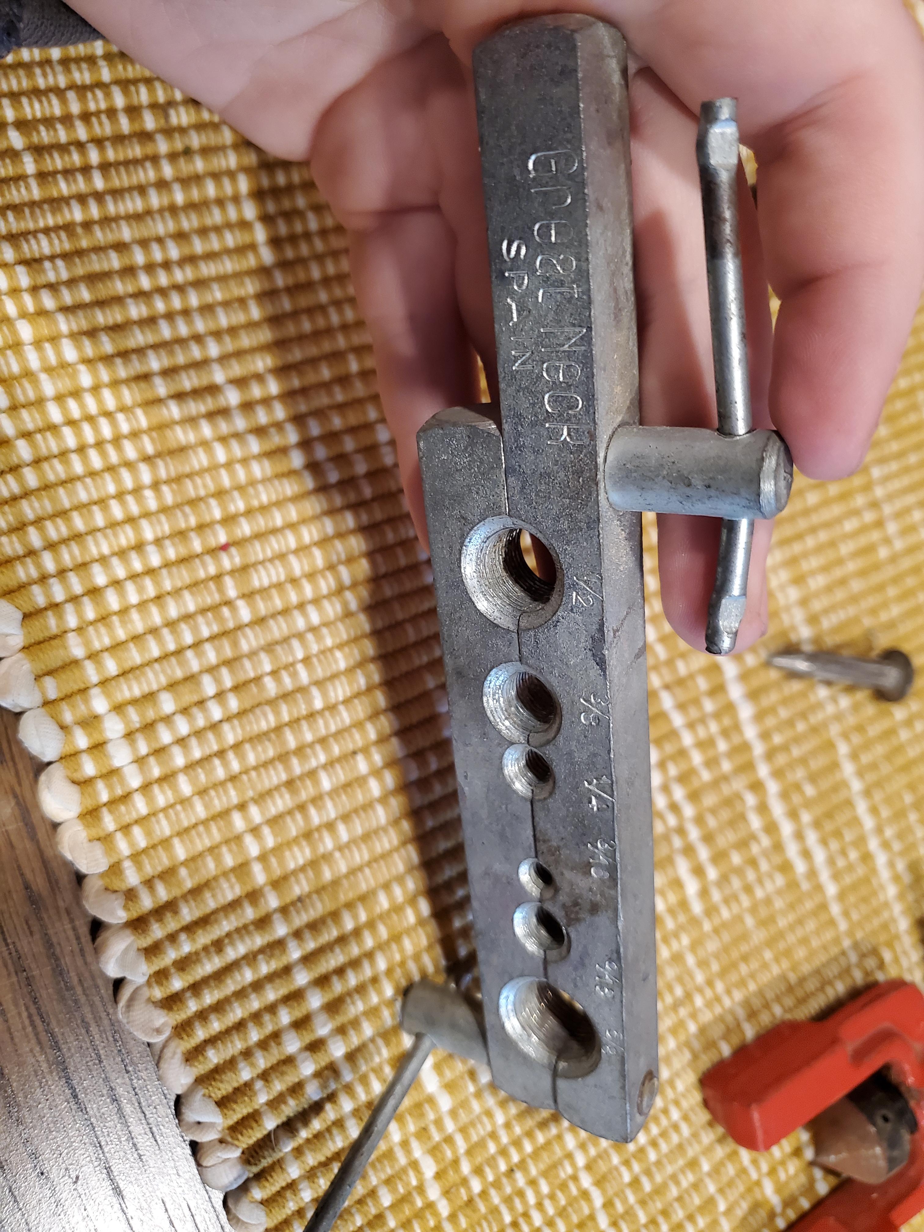 Help Identifying Tools | Scrolller