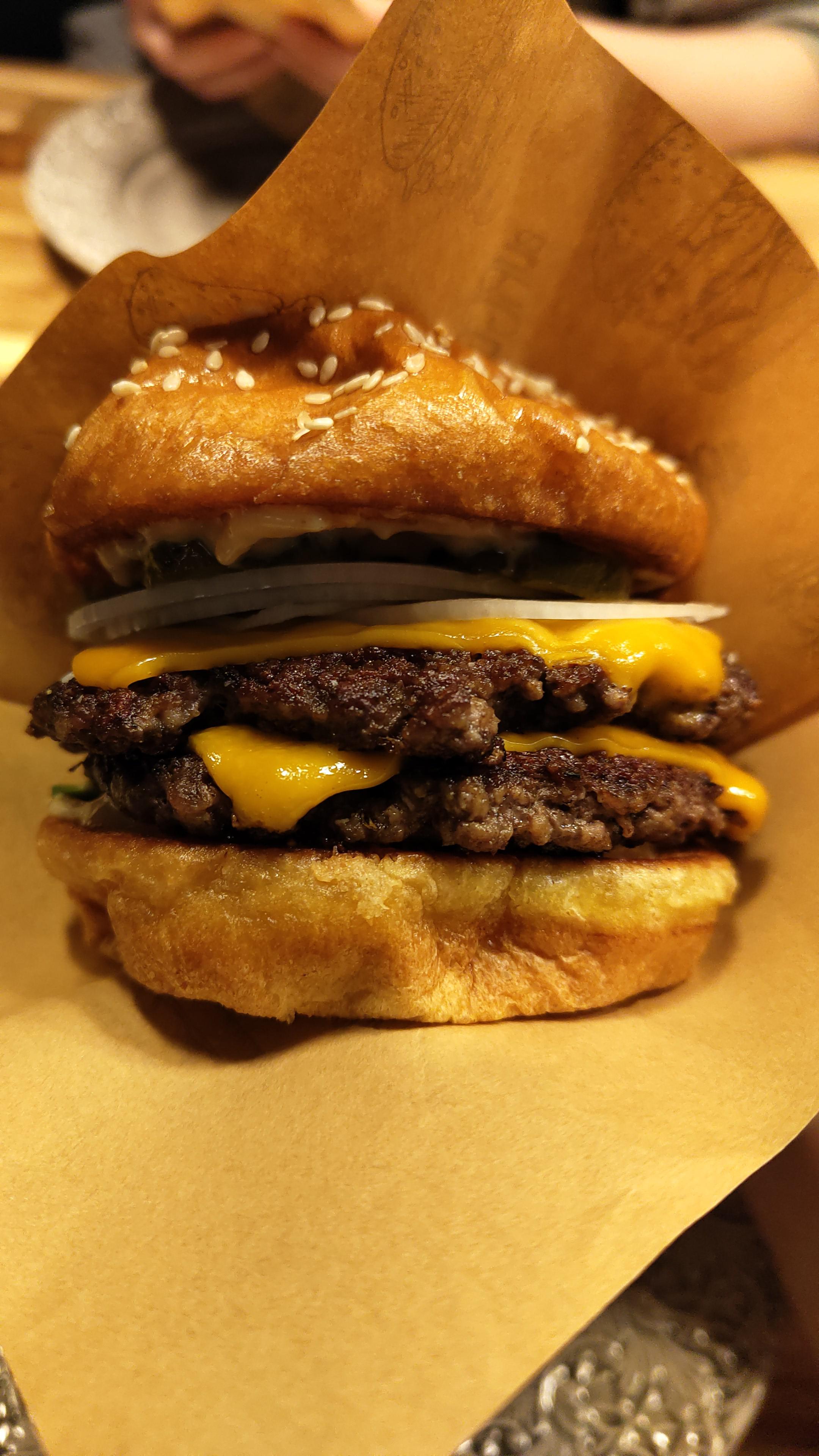 [Homemade] burgers | Scrolller