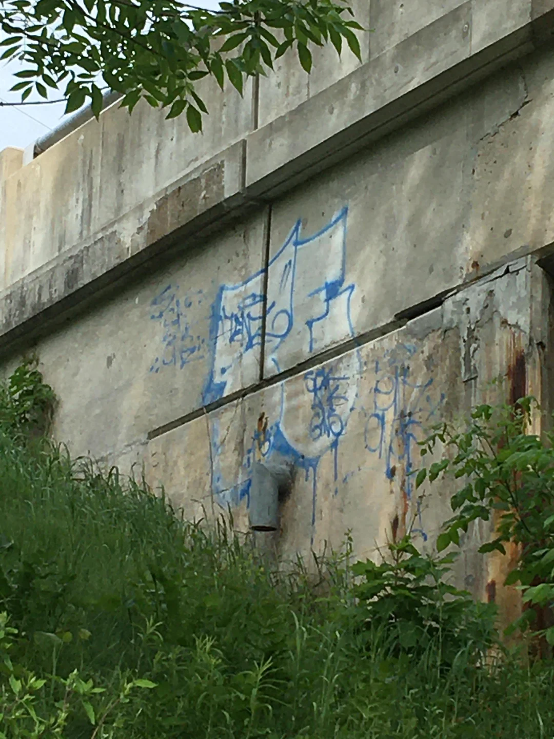 A throwie I painted like 6 years ago is still running 👌 | Scrolller