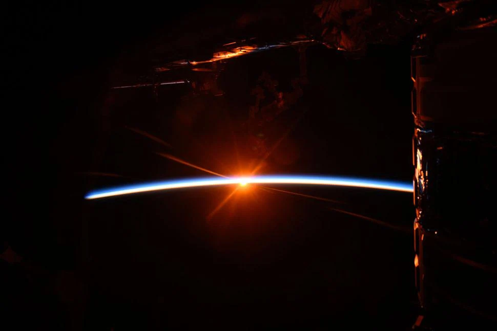Sunrise from space | Scrolller