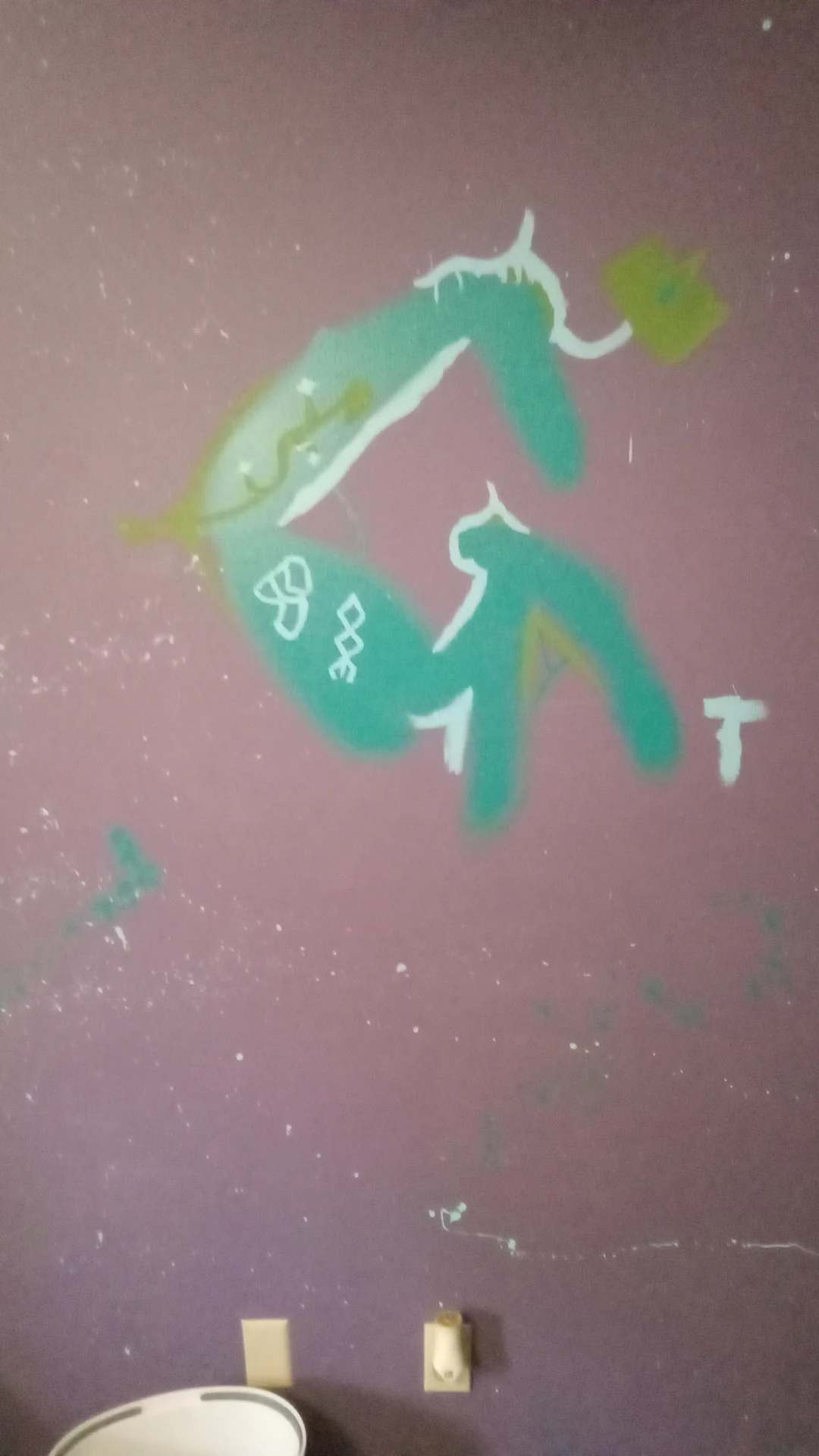 My graffiti I made, it's on my wall what do you think? | Scrolller