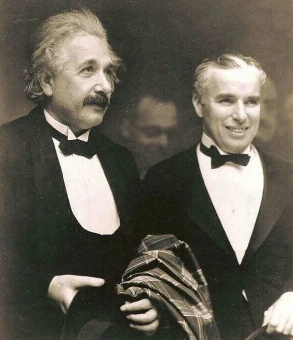 Albert Einstein & Charlie Chaplin (1931) | Scrolller