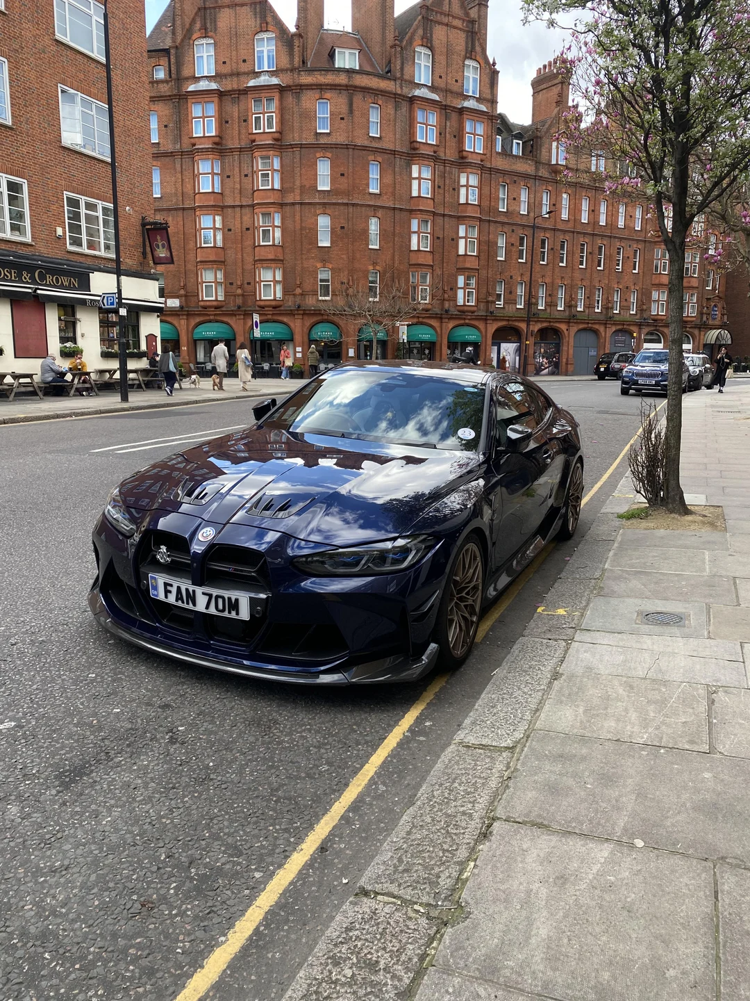 Beautiful M4 comp in London | Scrolller