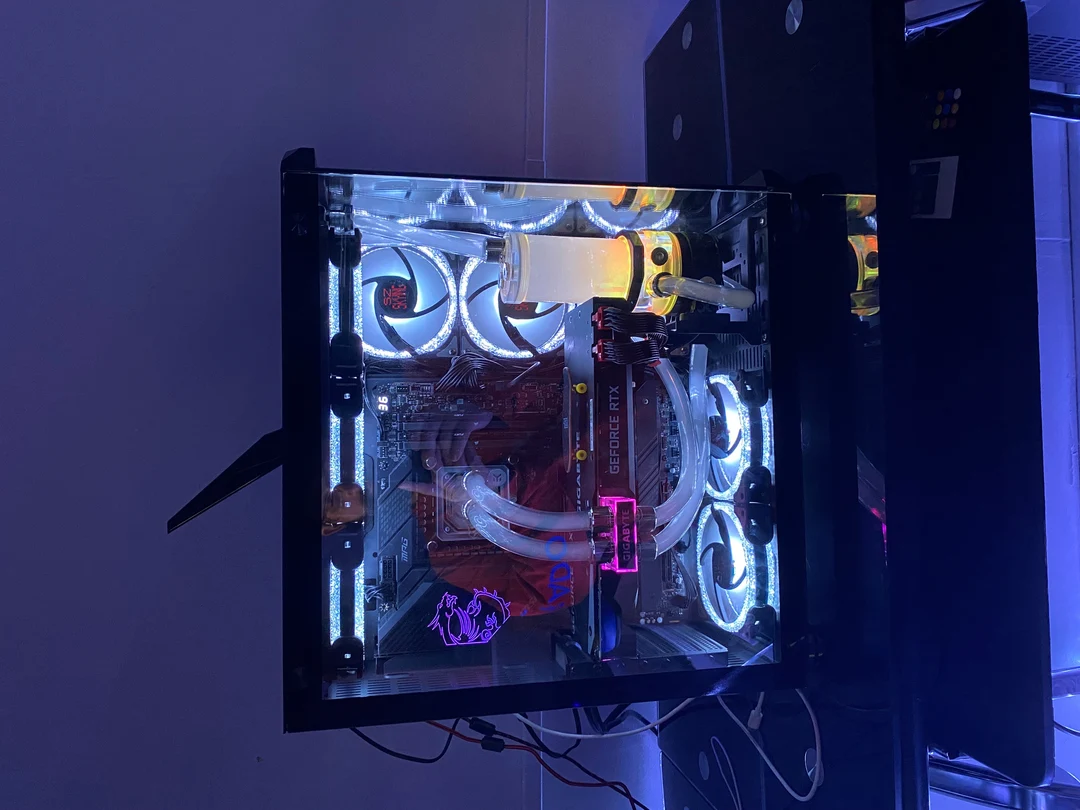 First watercooled build ever! | Scrolller