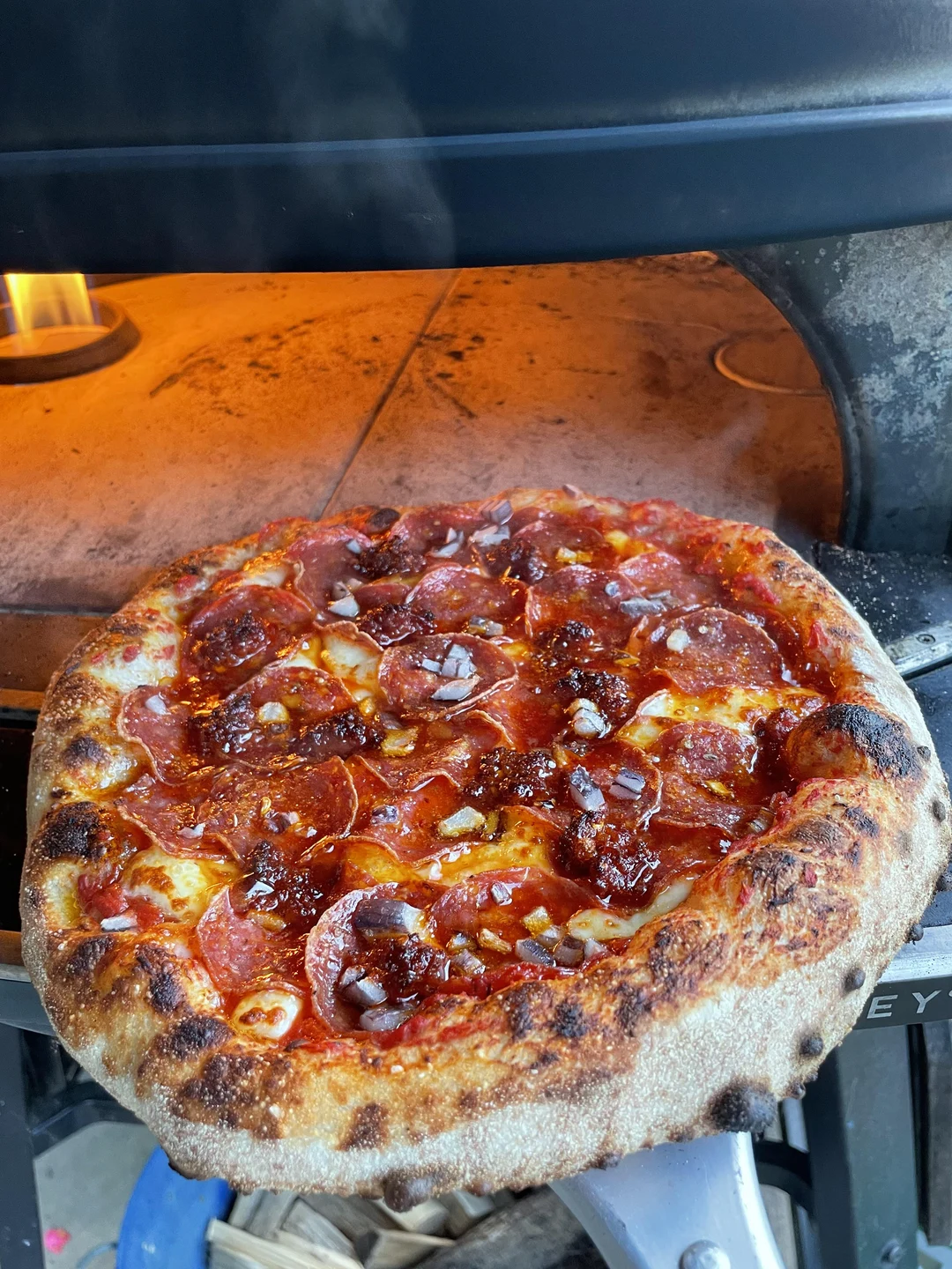 Pepperoni, nduja, hot honey!! | Scrolller
