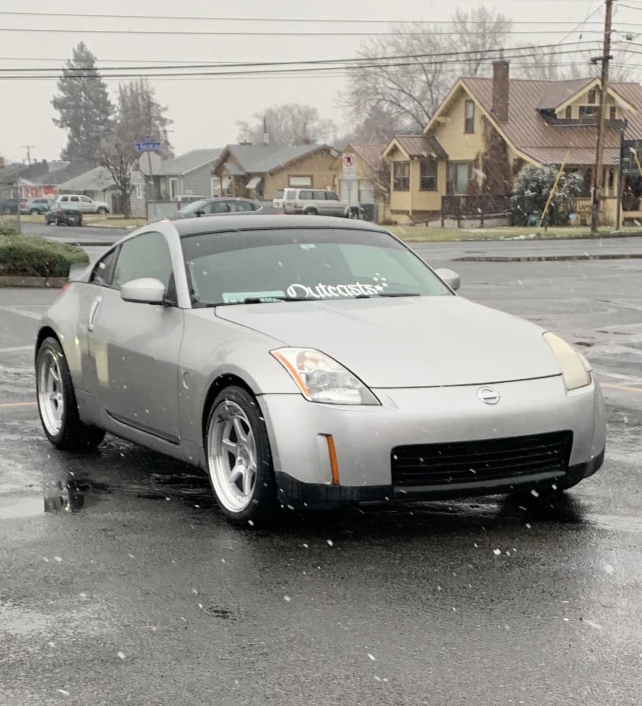 Finally. New Wheels and Tires on the Z | Scrolller