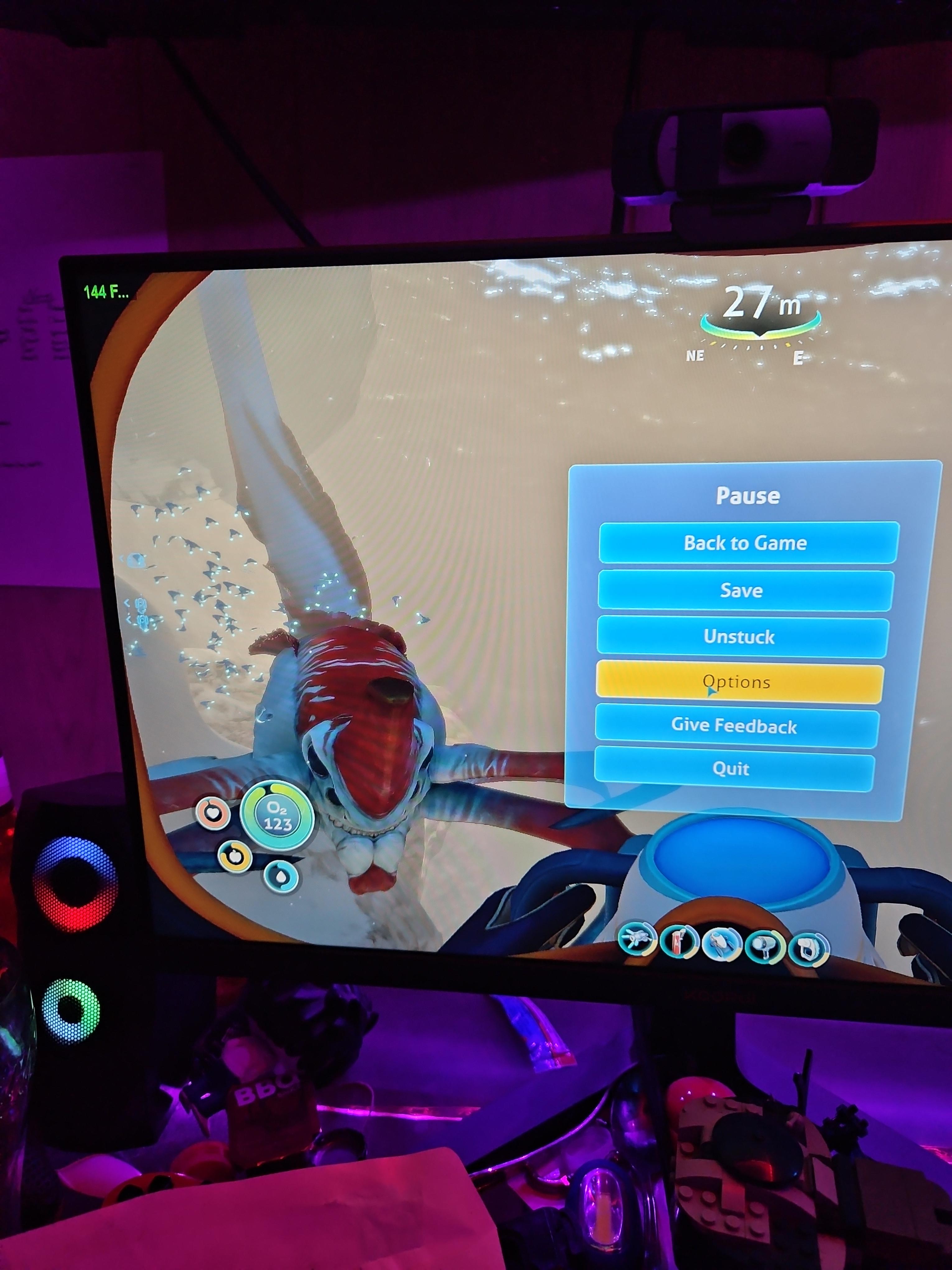 First encounter | Scrolller