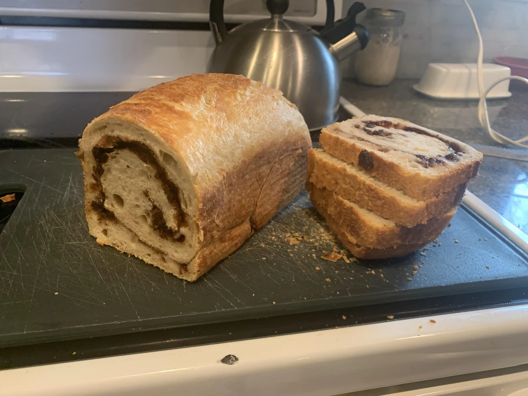 Cinnamon Raisin Sourdough Bread | Scrolller