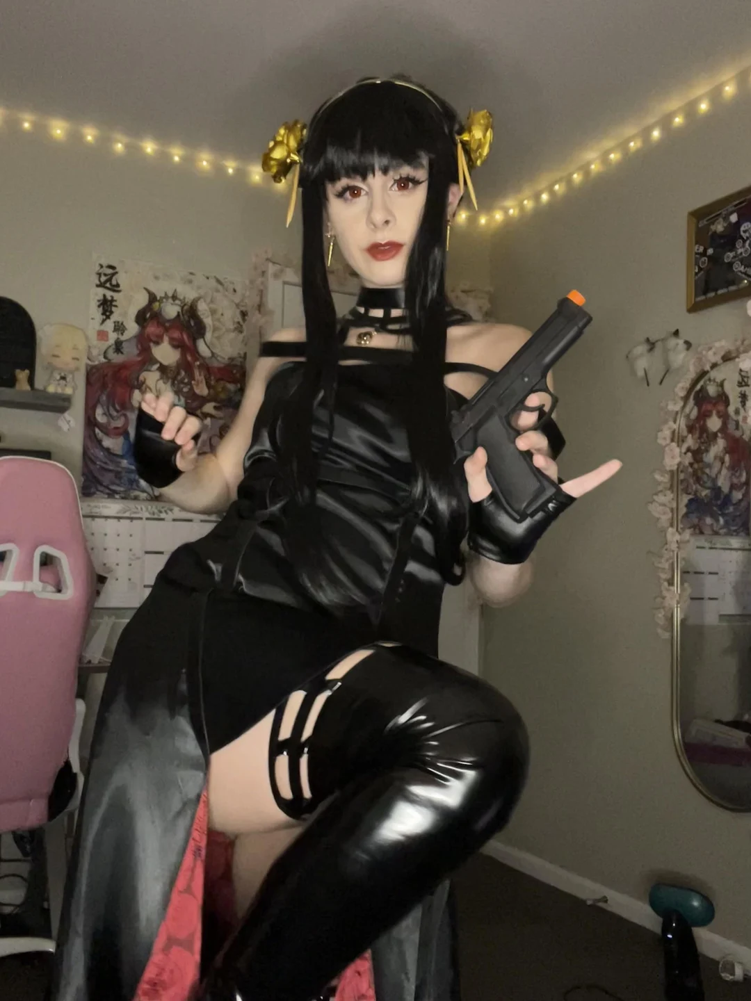 Yor Forger [Self] | Scrolller