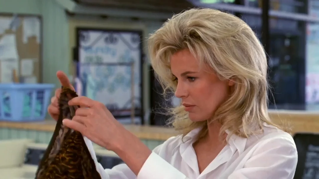 Kim Basinger | Scrolller