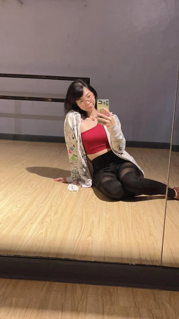 Kitz Cua | Scrolller