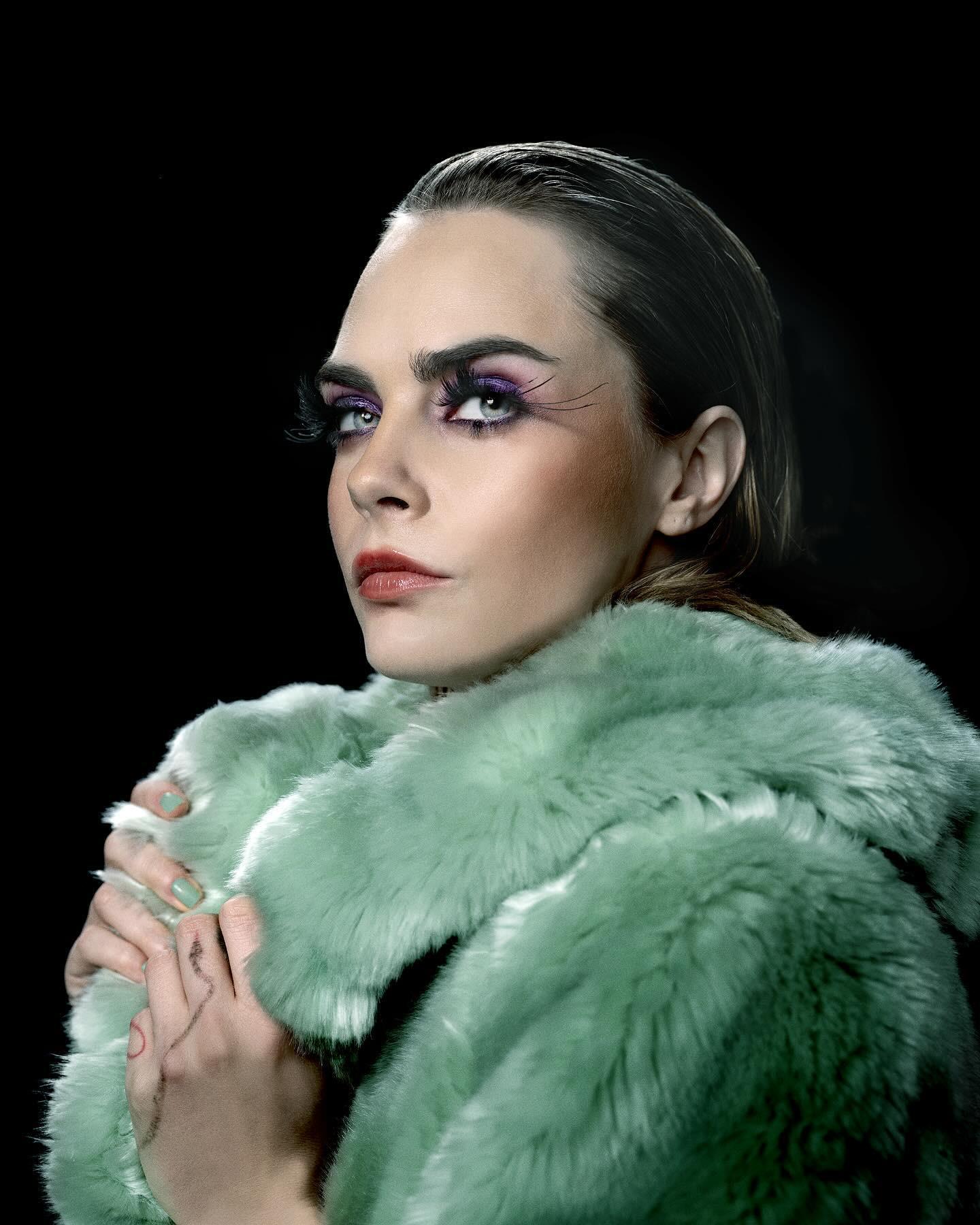 Green fur coat | Scrolller