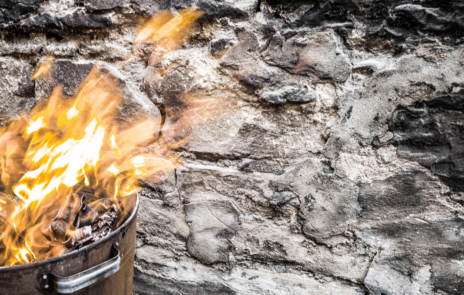 Burn Burn | Scrolller