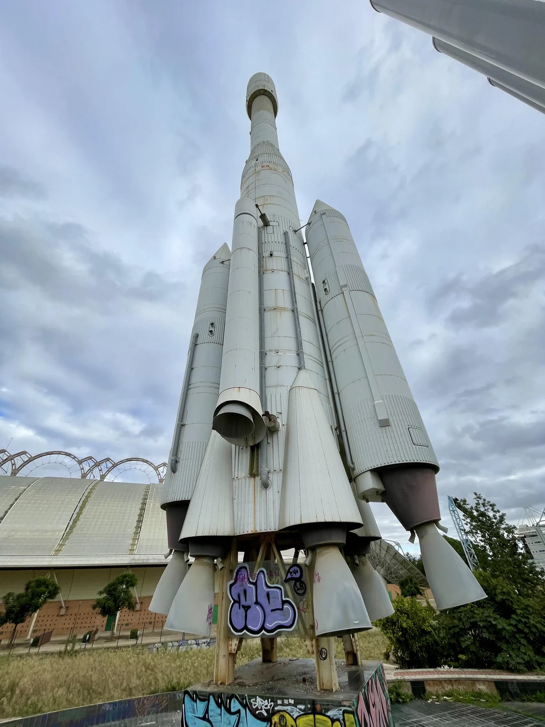 Abandoned Ariane 4 | Scrolller
