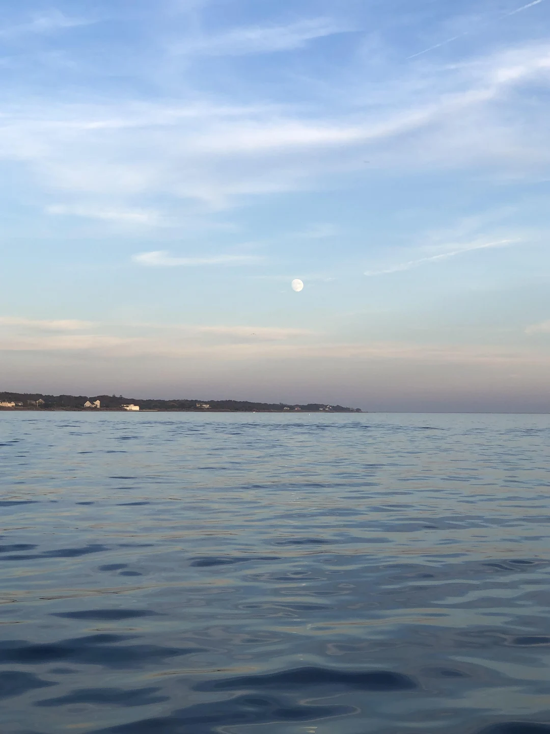 Moon Rising | Scrolller