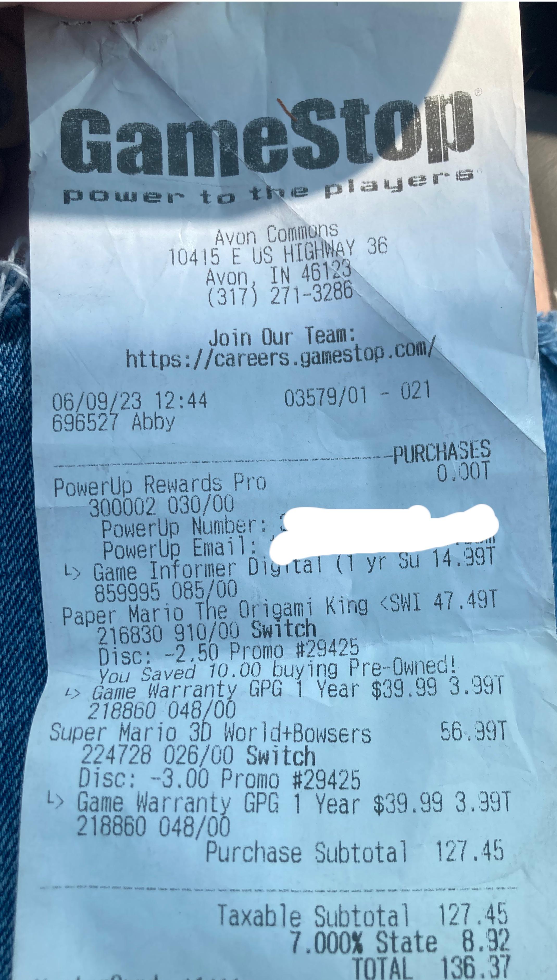 Feeding the bot | Scrolller