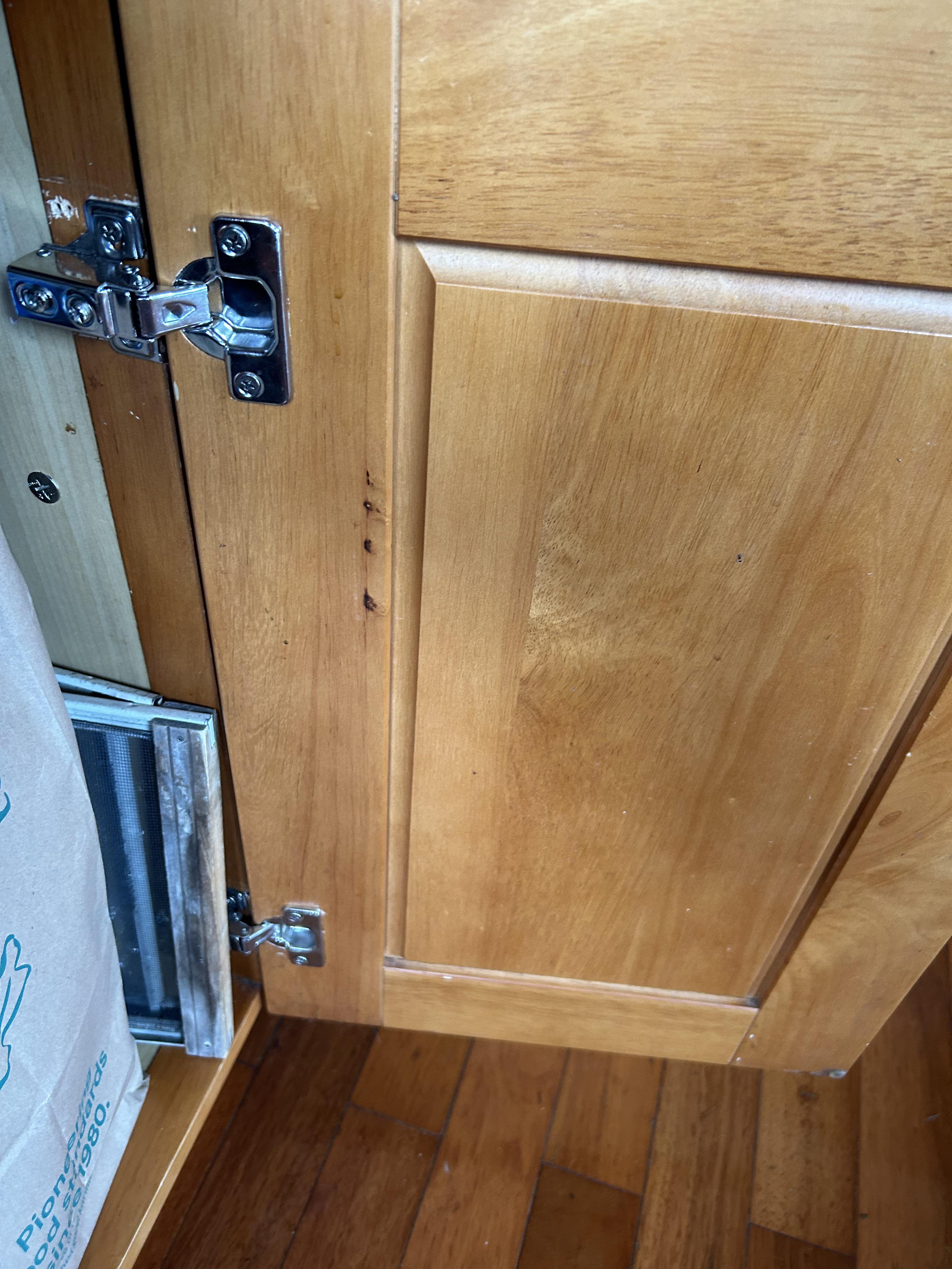 What’s the trick getting these cabinet doors flush? | Scrolller