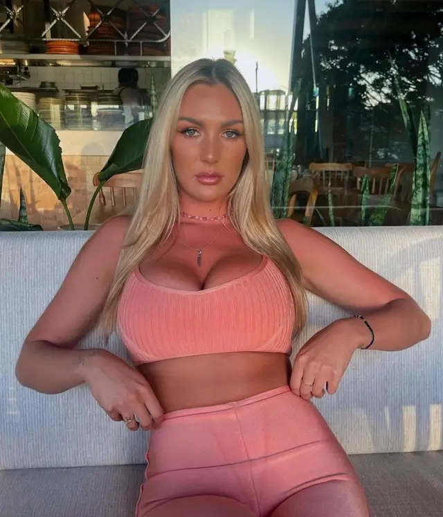 Natty Zach | Scrolller