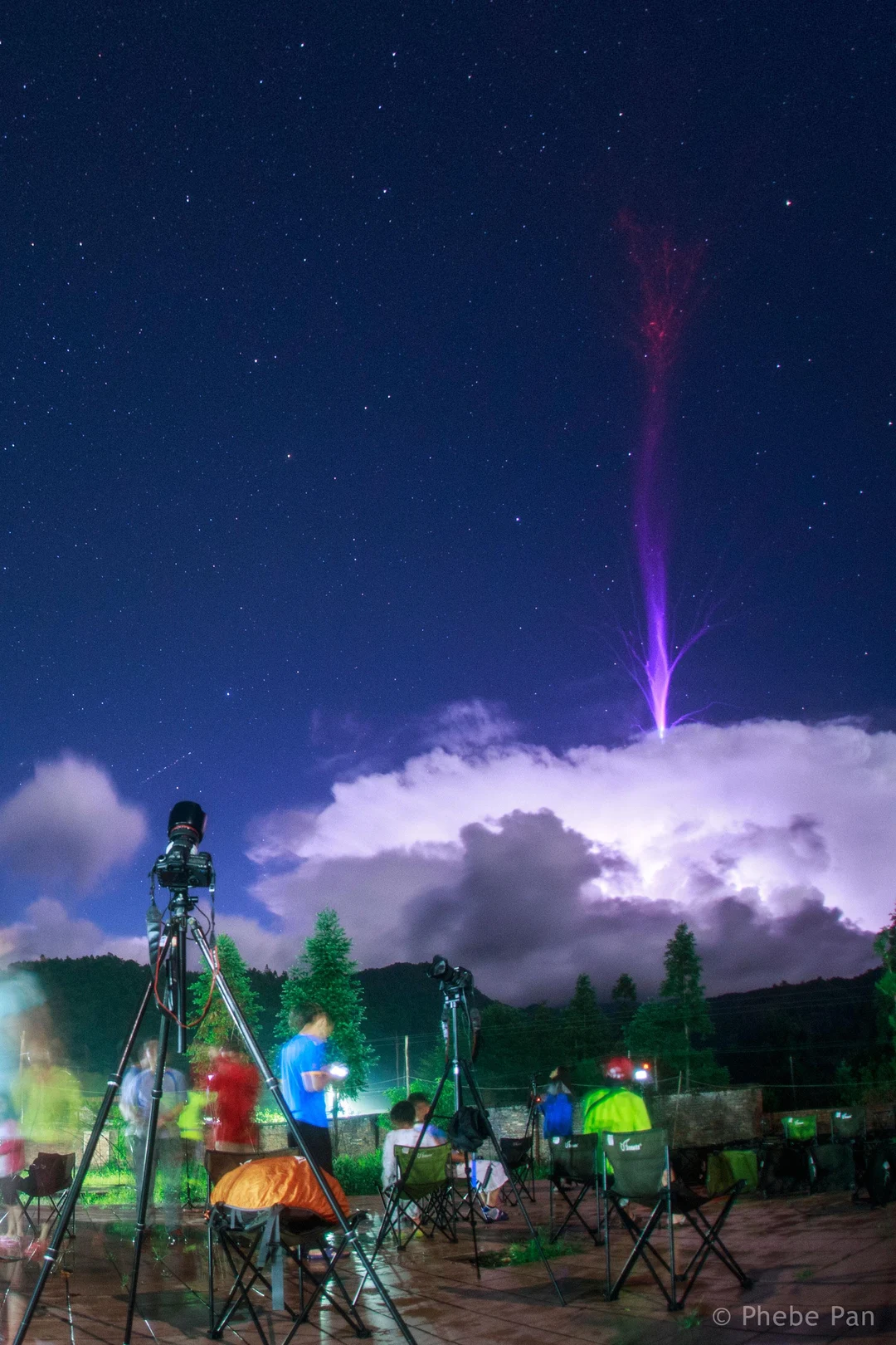 Gigantic Jet Lightning over China Image Credit & Copyright: Phebe Pan | Scrolller