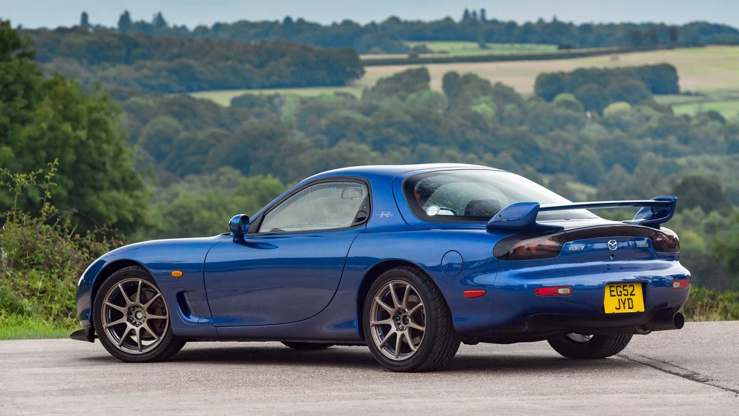 2001 Mazda RX-7 Type R Bathurst [3840 x 2160] | Scrolller