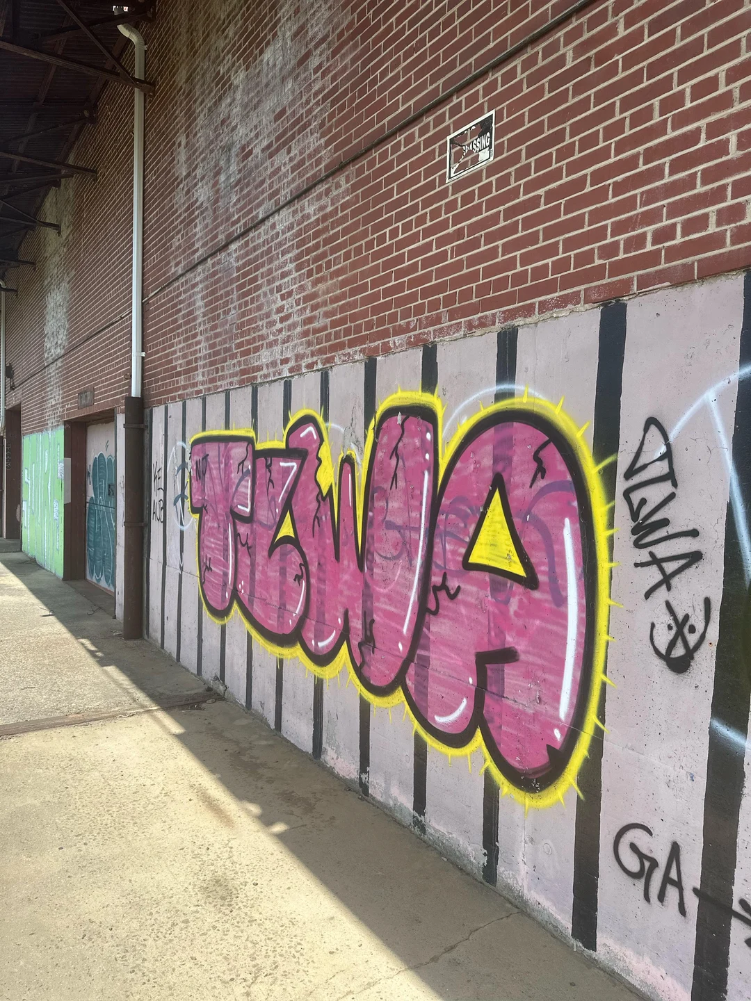 TLWA Crew? | Scrolller
