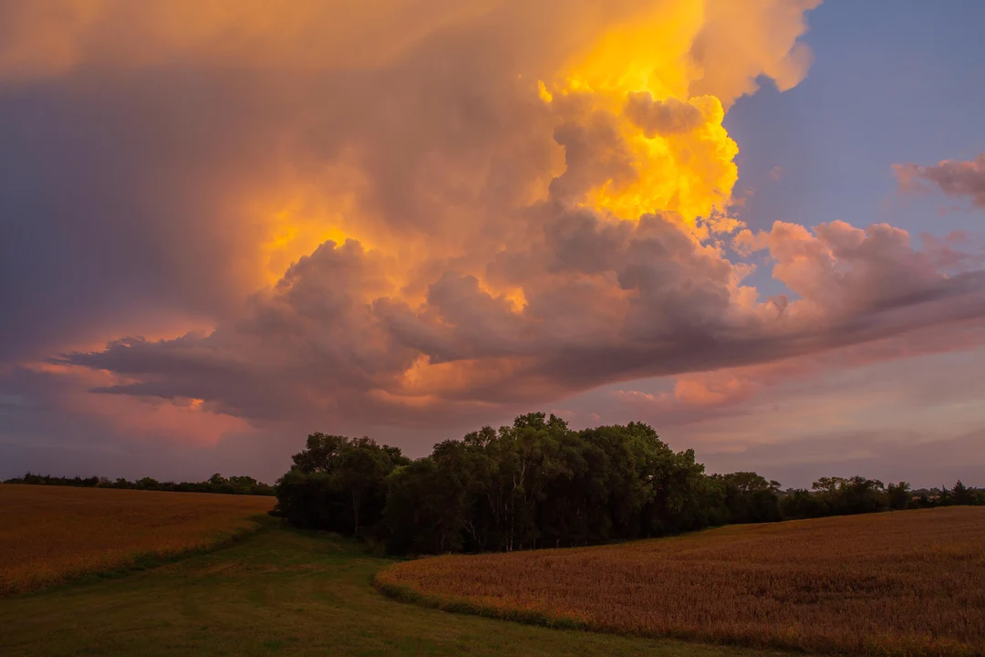 Nebraska skies! | Scrolller