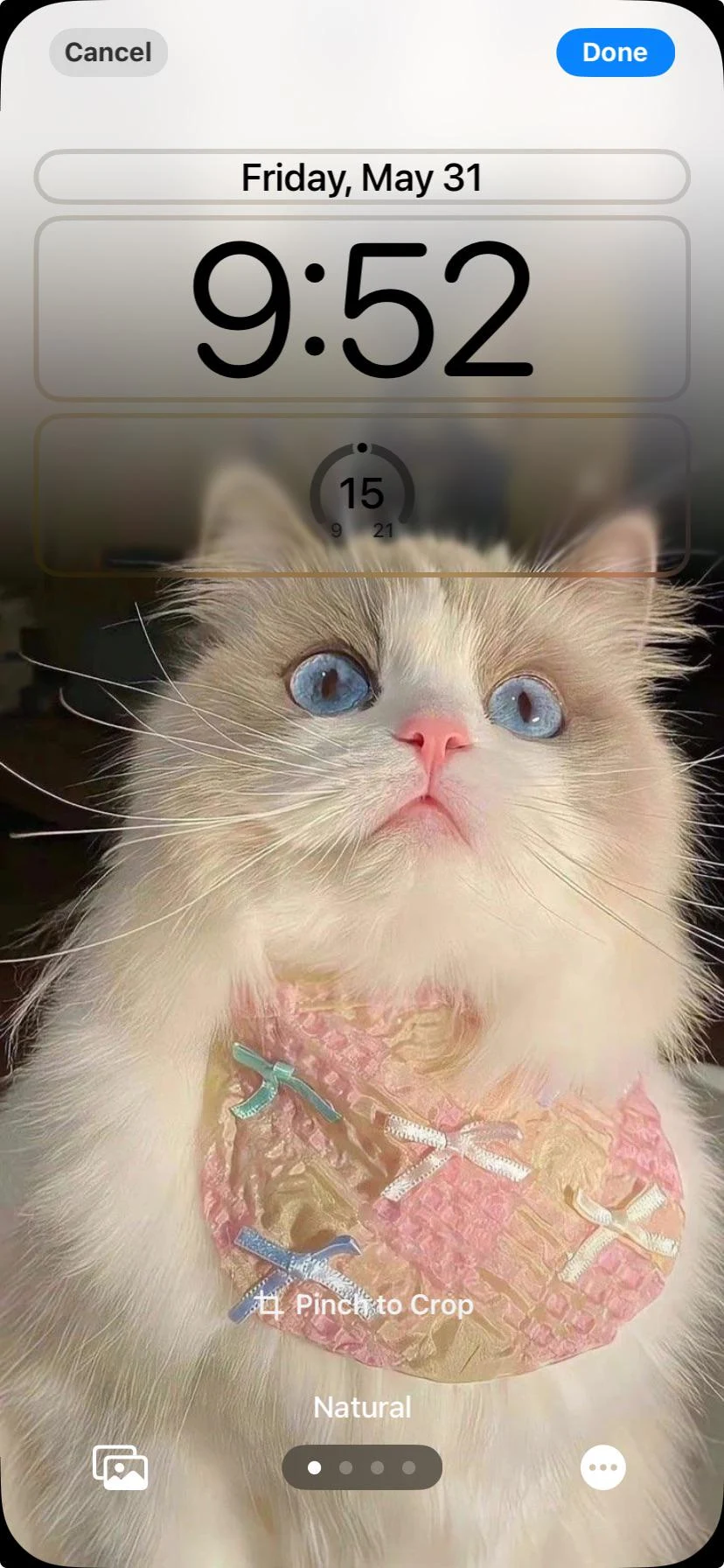 Blurry lockscreen | Scrolller