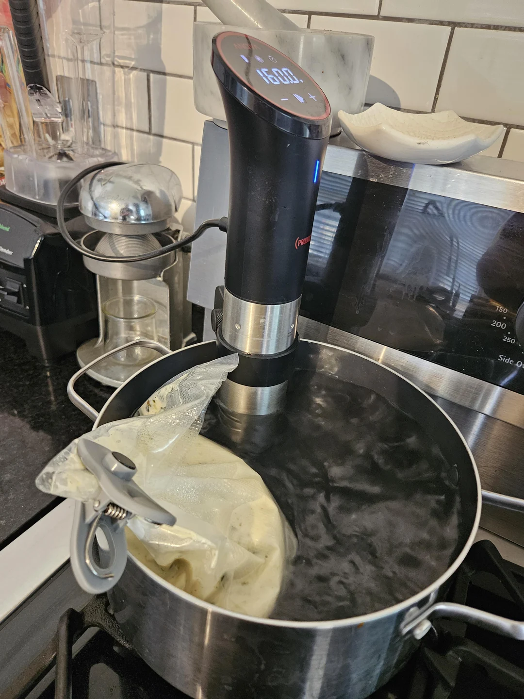 Queso on demand | Scrolller