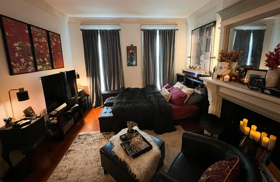 Finally got my studio to feel exactly how I want! (Buffalo, NY) | Scrolller