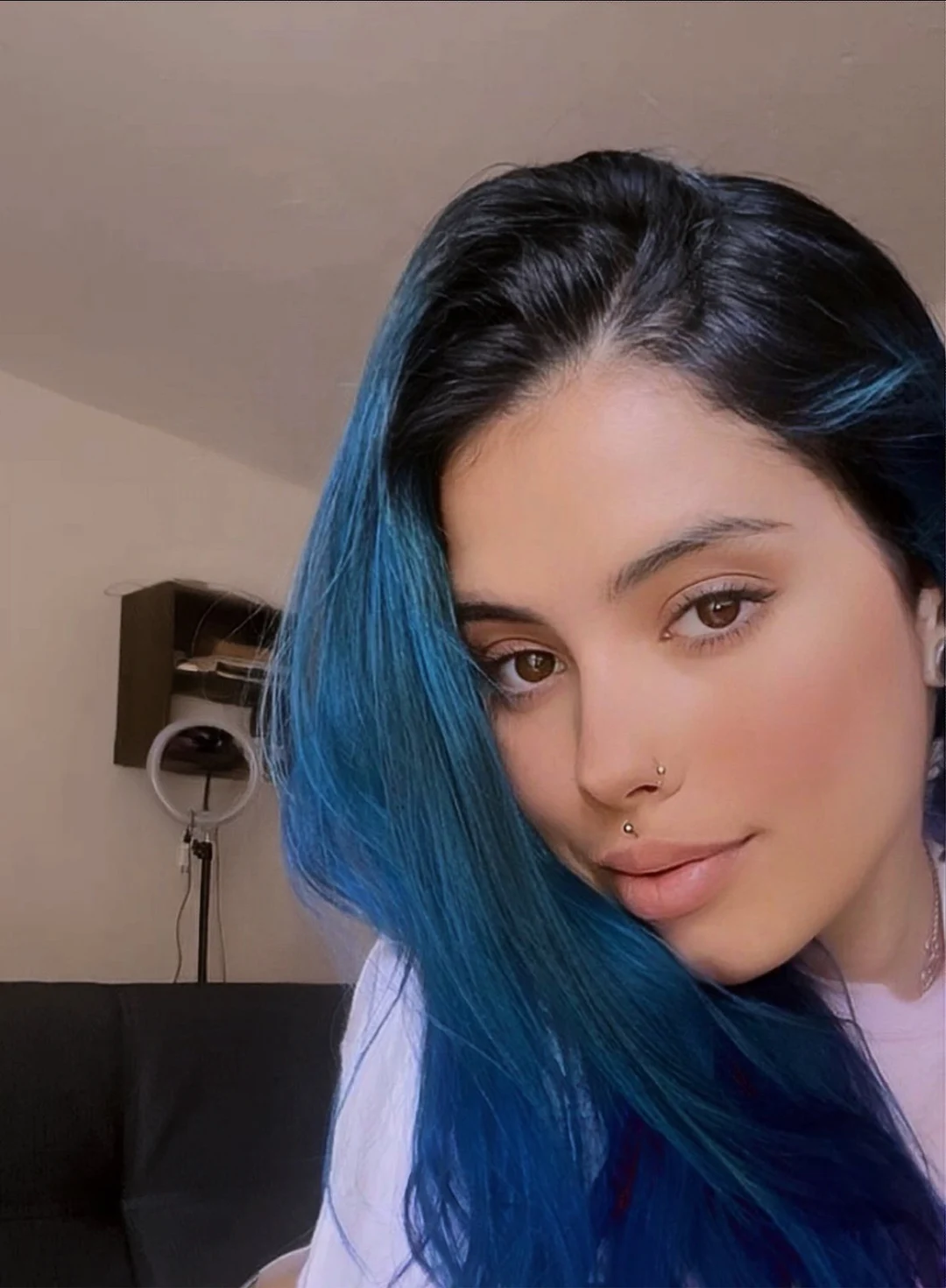 My face was glowing a little extra today 💙 | Scrolller