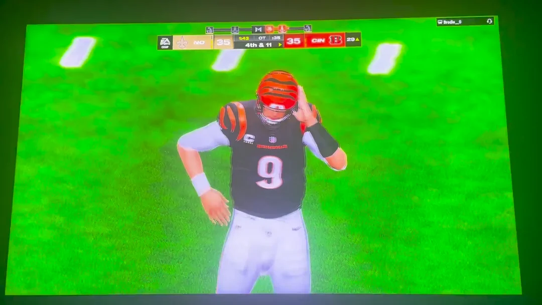 Kicks keep shanking and going short. Glitch??? | Scrolller