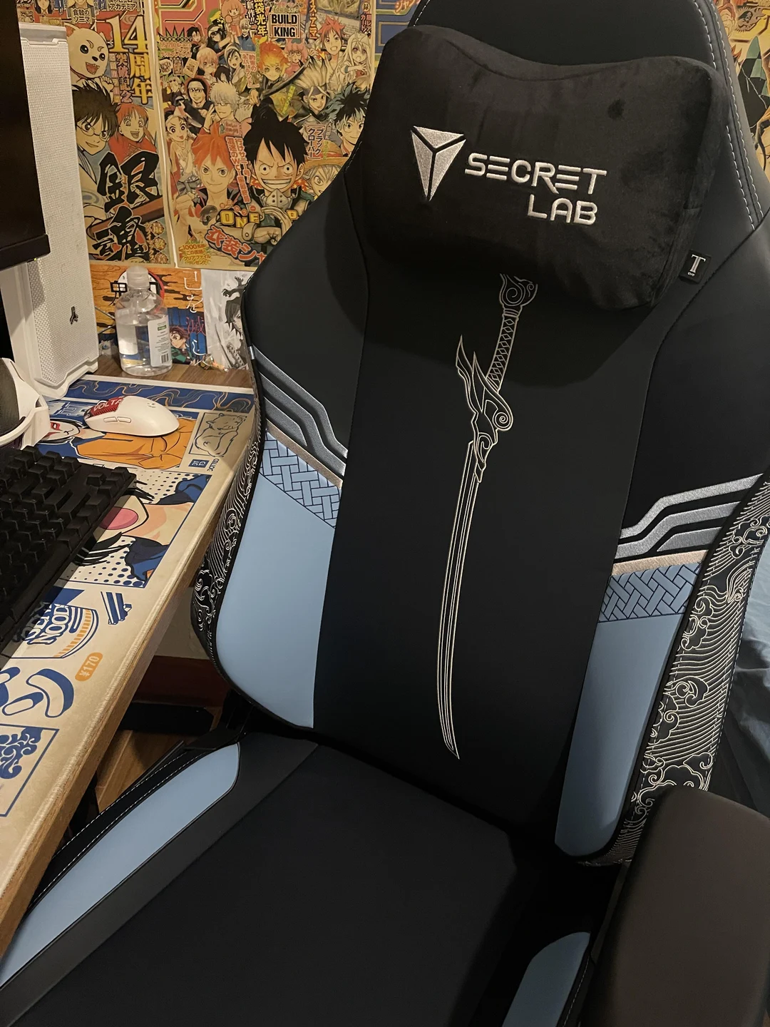 My first secretlab chair | Scrolller