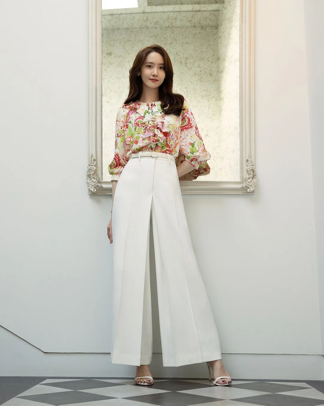 SNSD - Yoona | Scrolller