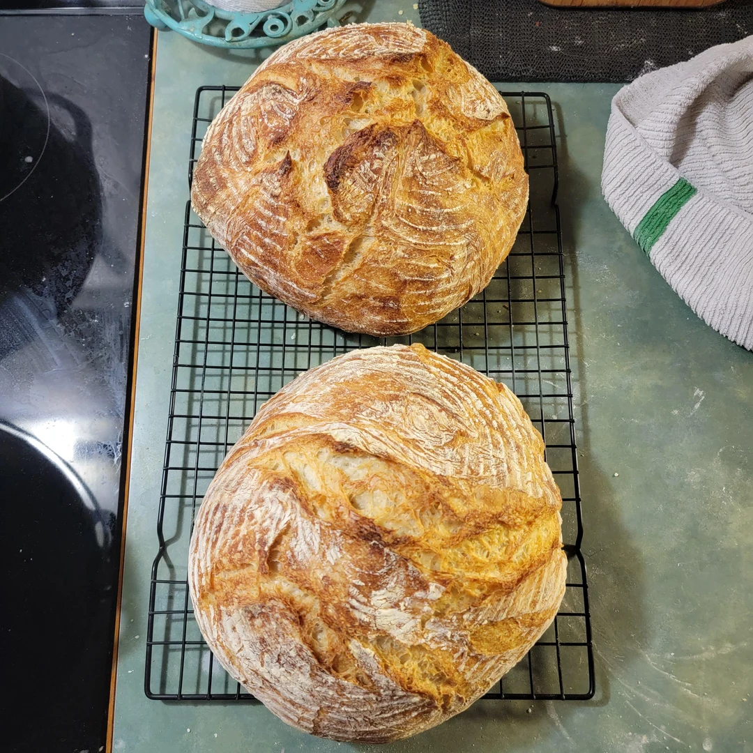 Saturday White Bread | Scrolller