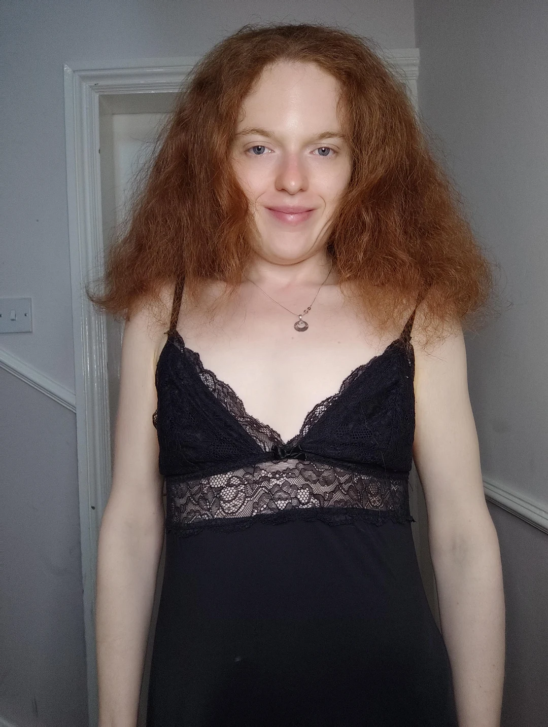 Bras are hot and itchy. I don't need that in this weather! | Scrolller