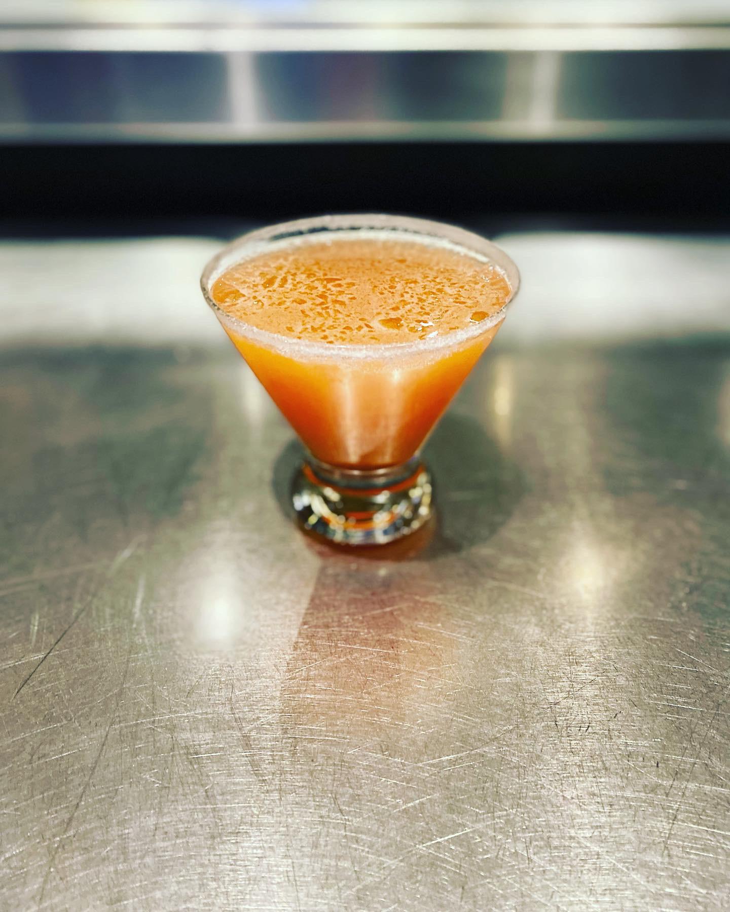 My take on a Gin and Aperol Martini | Scrolller