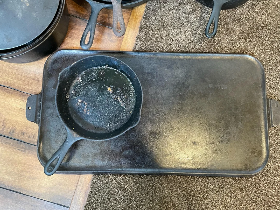 Today’s haul: Griswold sbl 6 and Griswold no. 11 long griddle | Scrolller