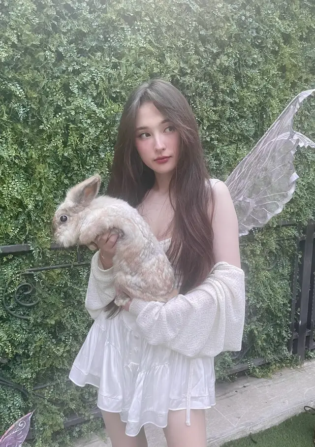 Fairy Tina | Scrolller