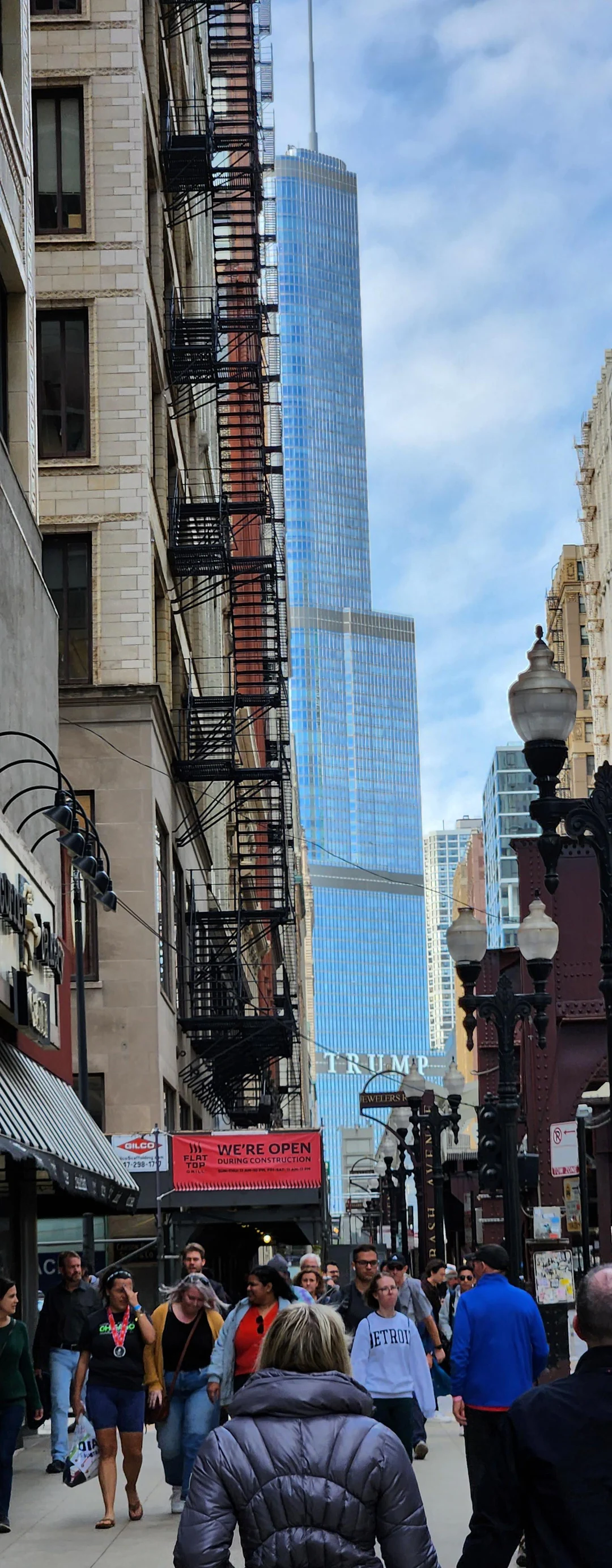 downtown Chicago | Scrolller