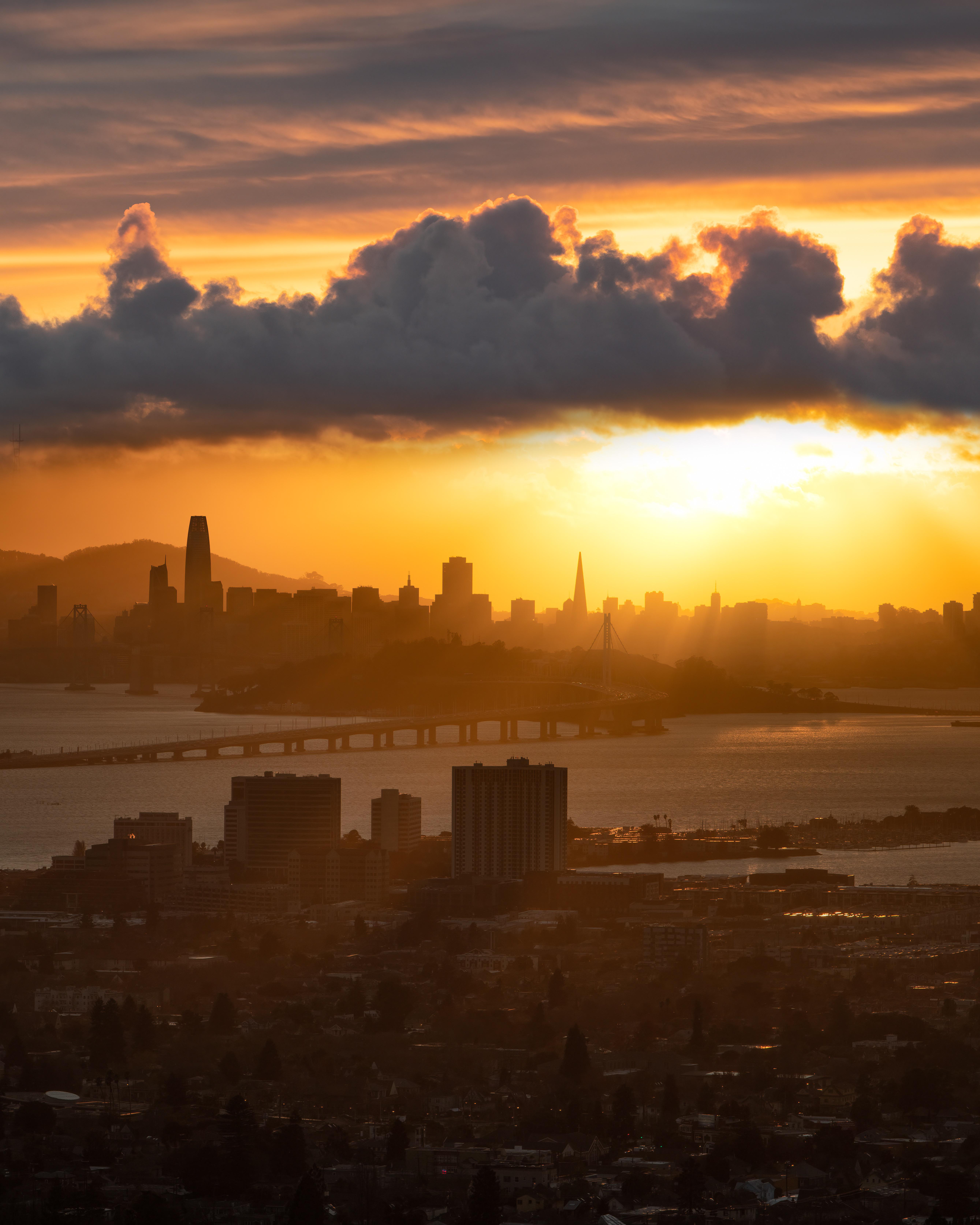 Last night's sunset from the Berkeley Hills. | Scrolller