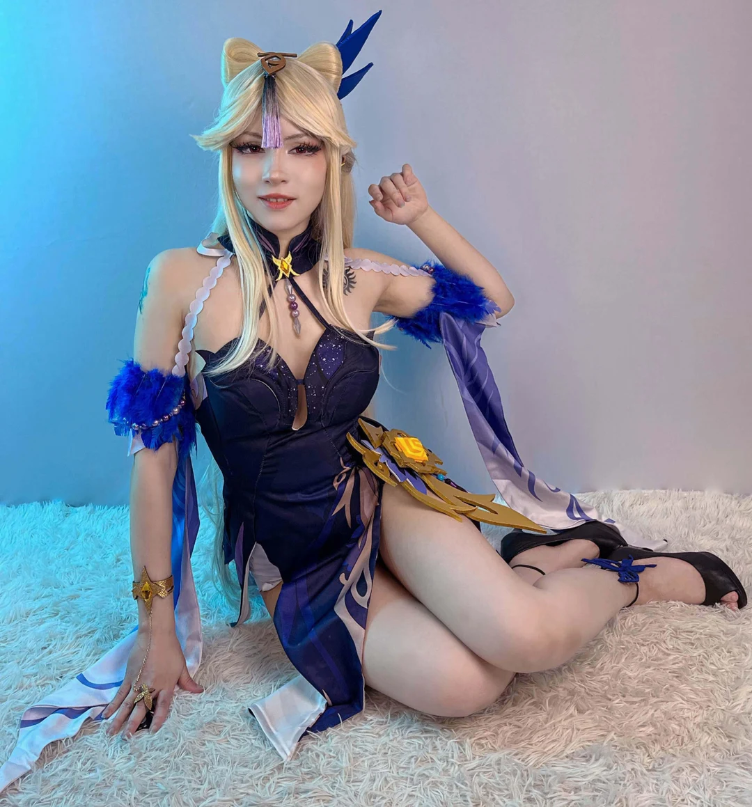 Ningguang of Genshin Impact cosplay by (Stella) | Scrolller