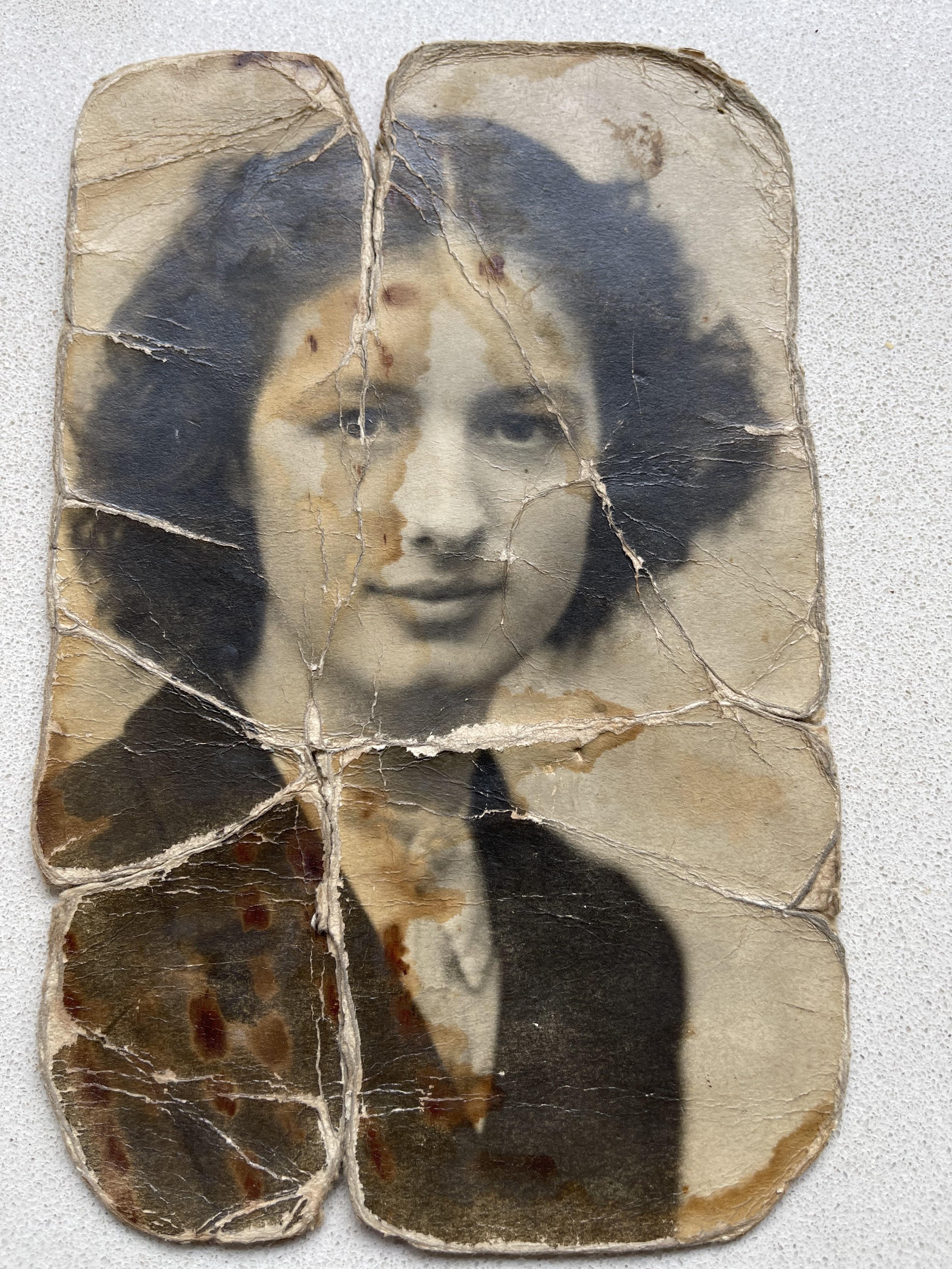 Restore and enlarge to A3 only version of this photo of my lovely Gran ...