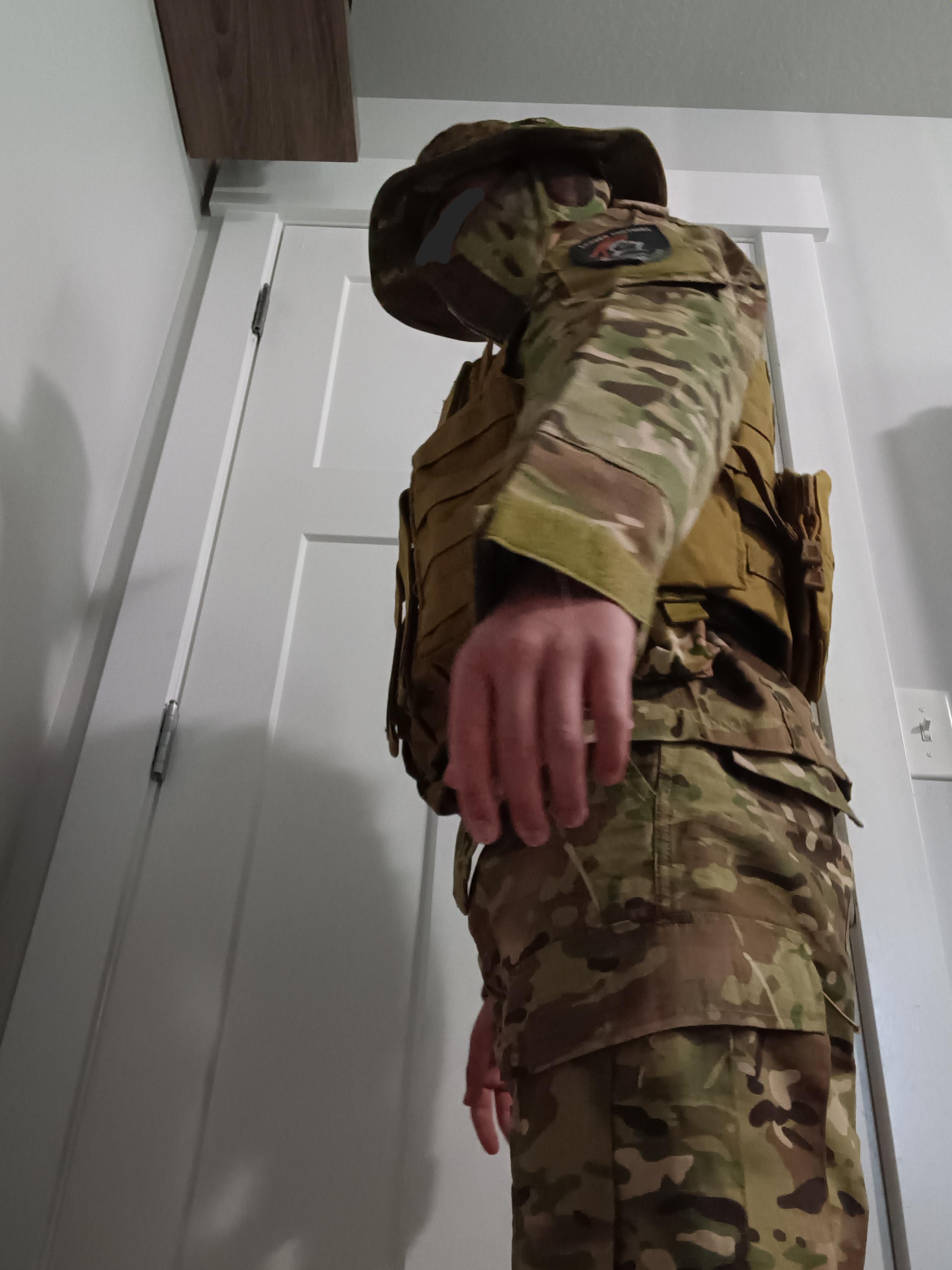 Rate my first kit | Scrolller