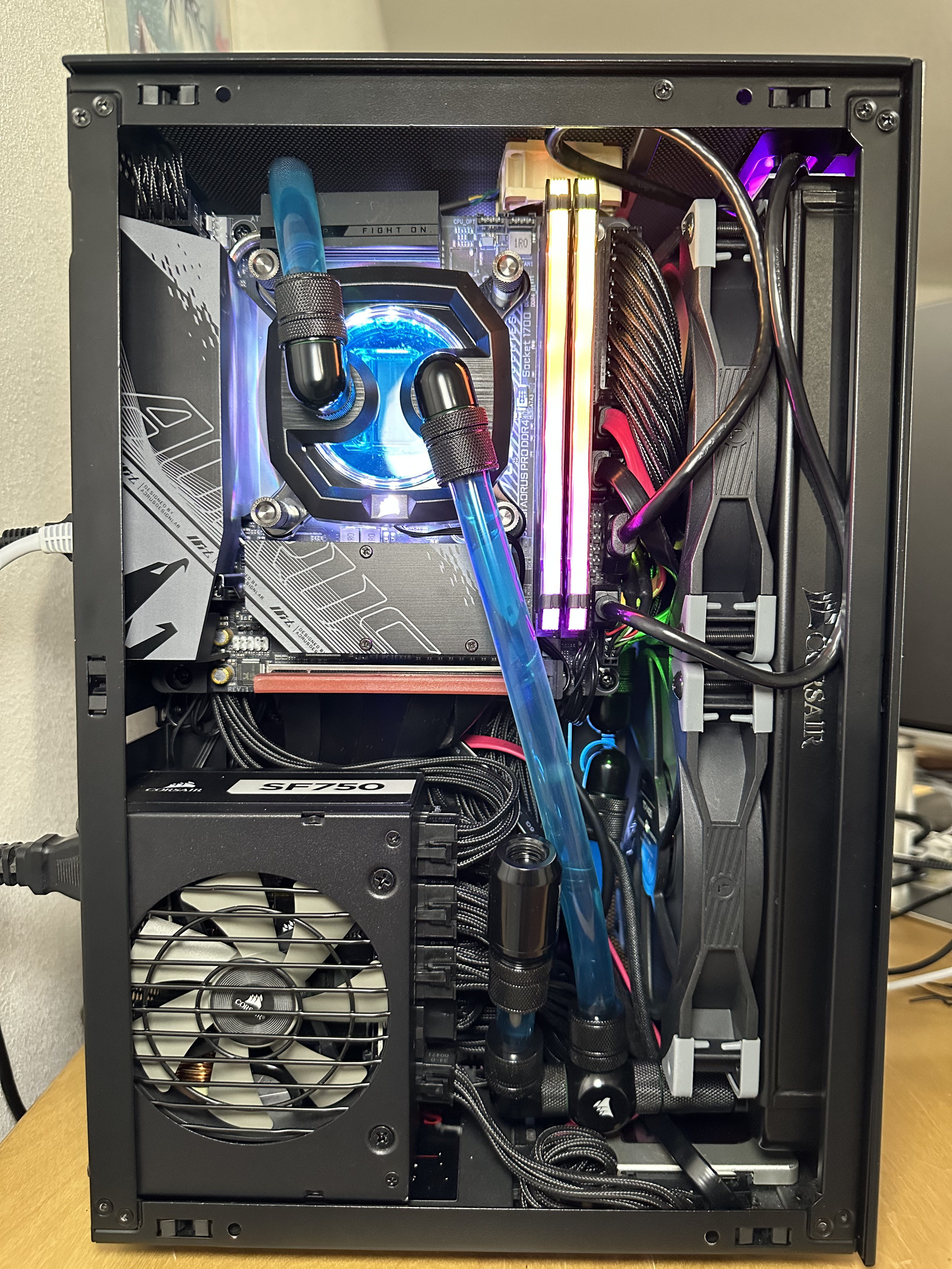 First Custom Loop | Scrolller