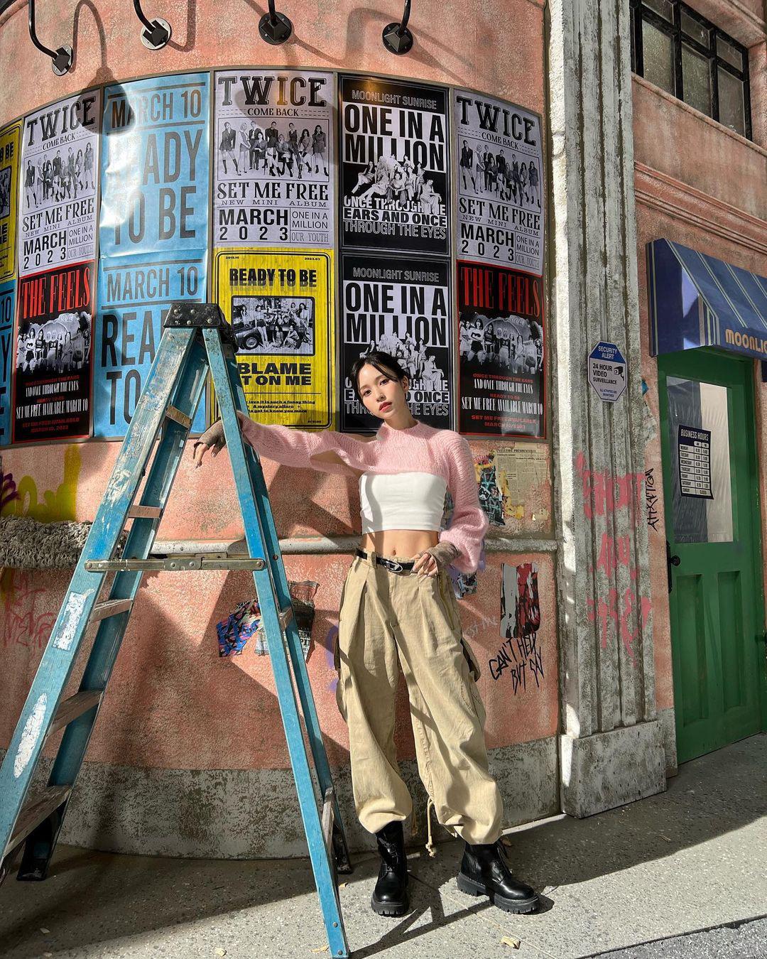 230321 Mina Instagram Update - Pretty Mina | Scrolller