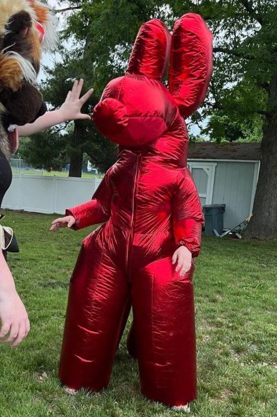 Jurassic bark 🎈 | Scrolller