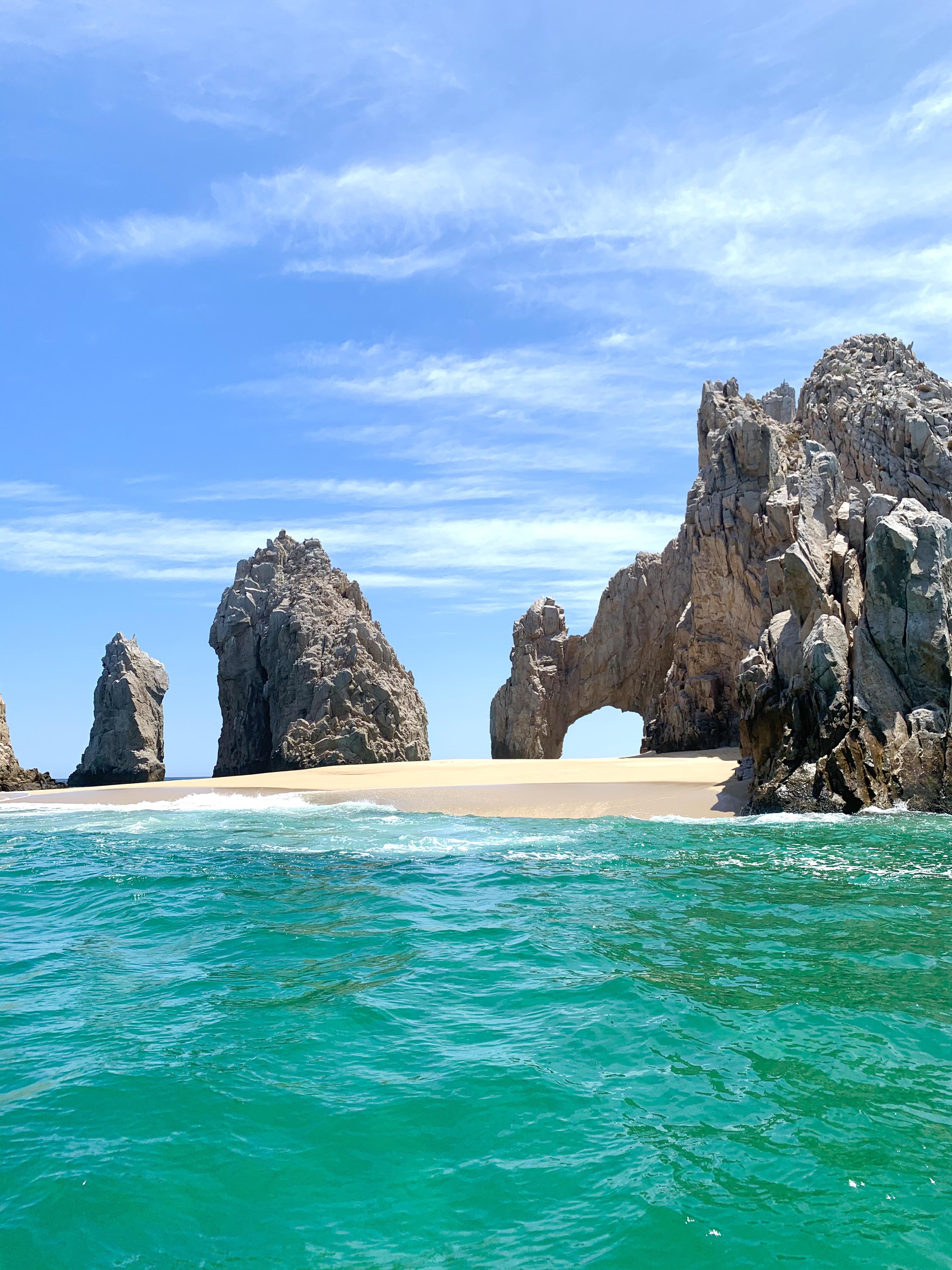 [OC] Lovers Beach, Cabo San Lucas during low tide [3024x4032] | Scrolller